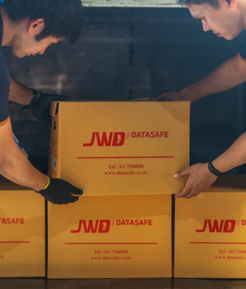 Delivery service - JWD Datasafe